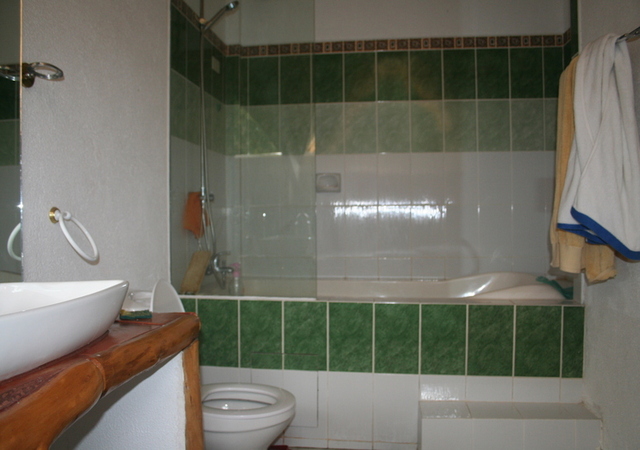 Comfort Room - Philippines Banaue & Sagada Tours, Manila Day Tours